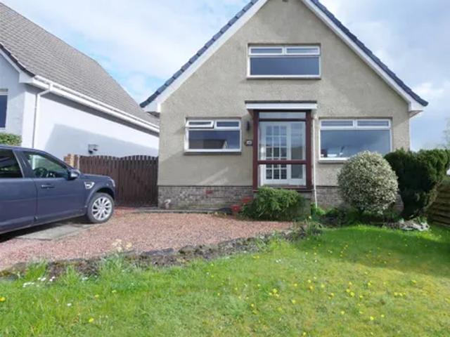 Laxton Drive, Lenzie, G66 5LU, United Kingdom | 3 bed house for rent #167774939 | Rentberry