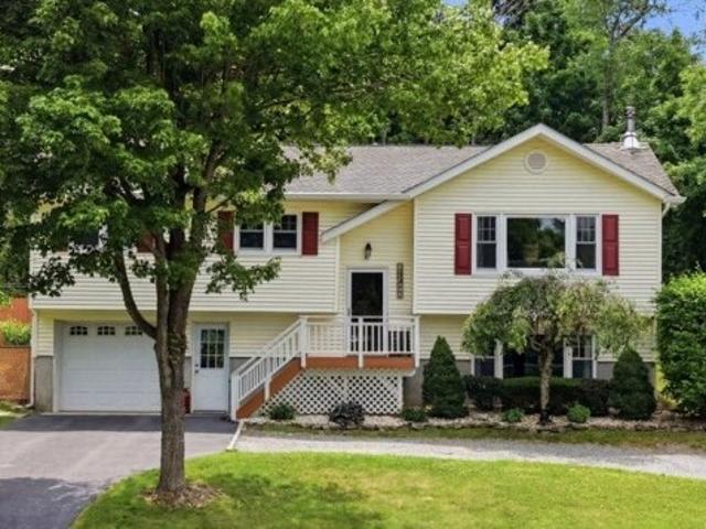 Layton Rd, Wantage Township, Home For Sale