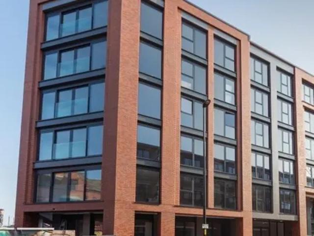 Laylas Lounge, Birchall Street, Highgate, B12 0AL, United Kingdom | 2 bed apartment for rent #167691297 | Rentberry