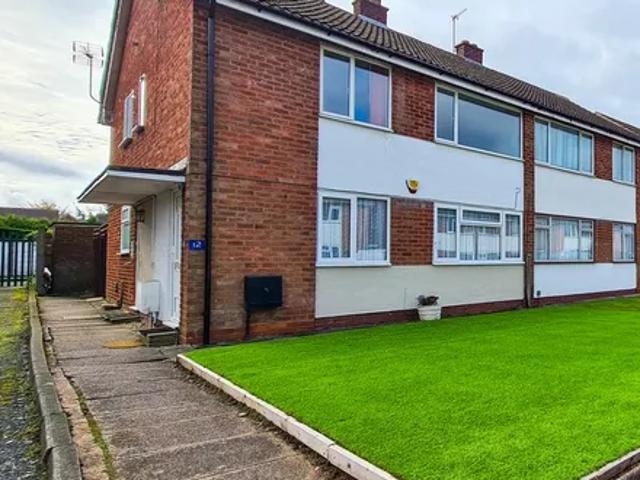 Lazy Hill, Lifford, B38 0BW, United Kingdom | 2 bed house for rent #166297119 | Rentberry