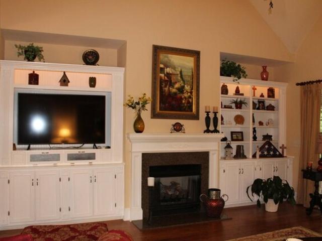 Lazy Ln, Graham, Home For Sale