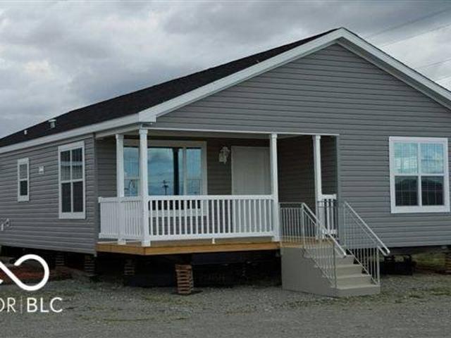 Lazy River Pl, Cloverdale, Home For Sale