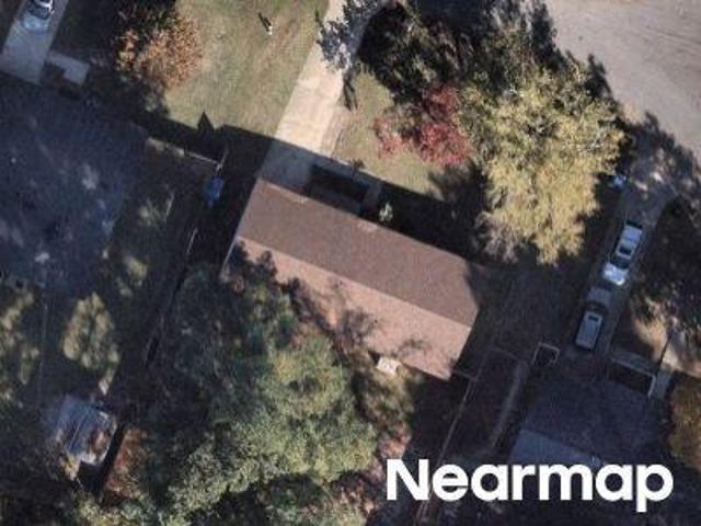 Lazybrook Ct