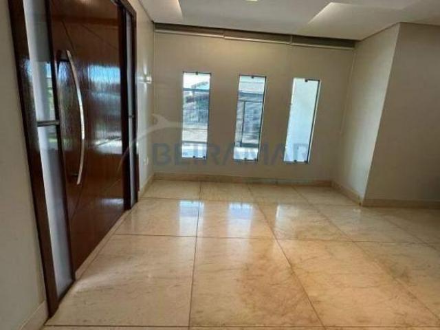 Lazer de Resort na Rua 4 | 825m² de Lote, Quadra de Esportes e Opção Porteira Fechada