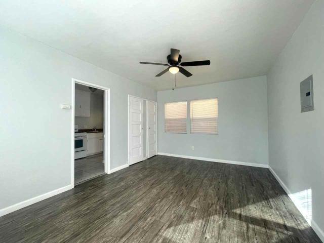 LB0904 Studio Apartment for Rent at 904 Atlantic Ave, Long Beach, CA 90813 Saint Mary