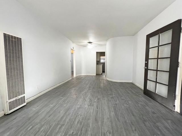 LB0319 2 Bedroom Apartment for Rent at 319 Bonito Ave, Long Beach, CA 90802 Franklin School