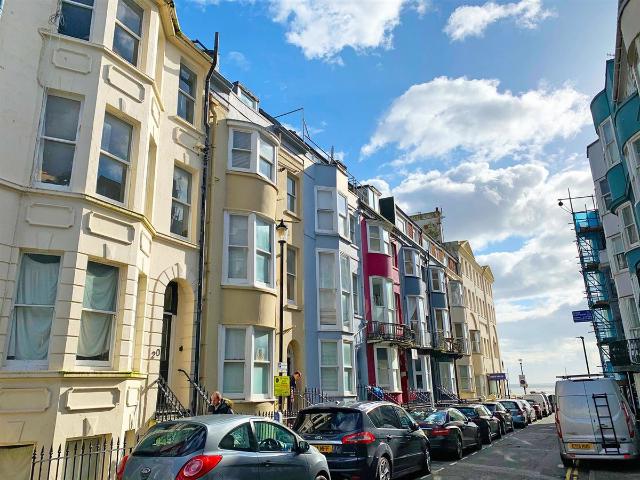 Lgf, Broad Street, Brighton BN2, 2 bed shared accommodation to rent, £1,650 pcm | PrimeLocation
