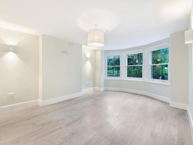 LGF Front, 34 The Gardens SE22 1 bed apartment to rent £2,050 pcm £473 pw