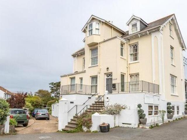 Le Villocq And Commercial Unit, Vale Road, 4 Bedroom Duplex