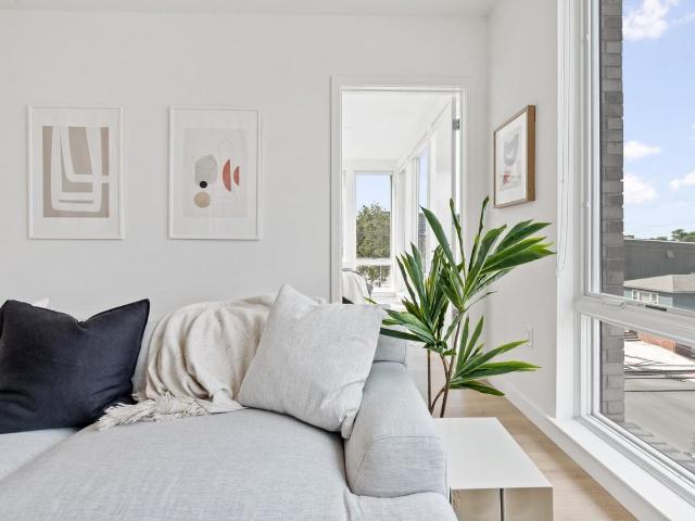 Le Leo Co Living 1 Bedroom Apartment for Rent at 244 Saint Pauls Ave, Jersey City, NJ 07306 Journal Square