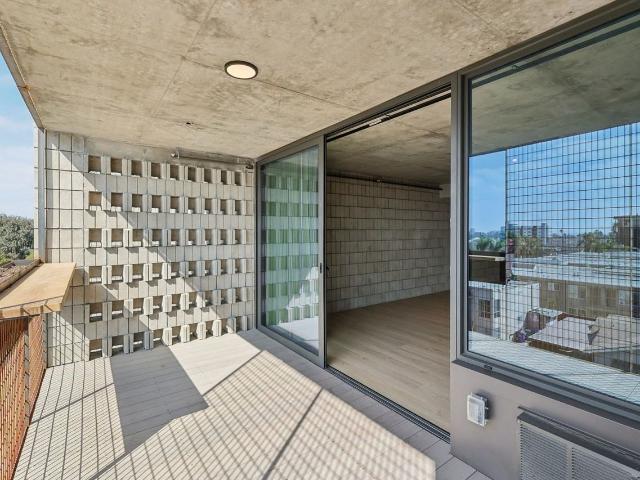 Le Parc Studio Apartment for Rent at 2820 Polk Ave, San Diego, CA 92104 North Park
