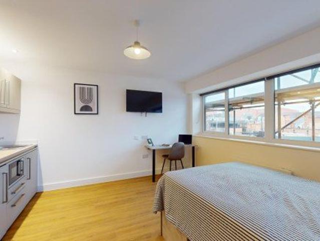 Lemyngton Street, Loughborough, Leicestershire LE11, Room to rent, £845 pppm | PrimeLocation