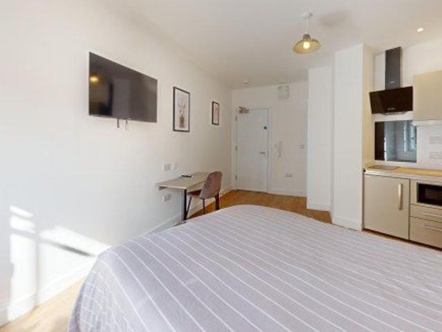 Lemyngton Street, Loughborough, Leicestershire LE11, Room to rent, £845 pppm | PrimeLocation