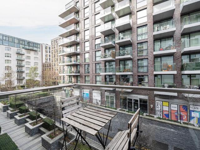 Leman Street, E1, Tower Hamlets. 1 bed flat to rent £3,250 pcm £750 pw