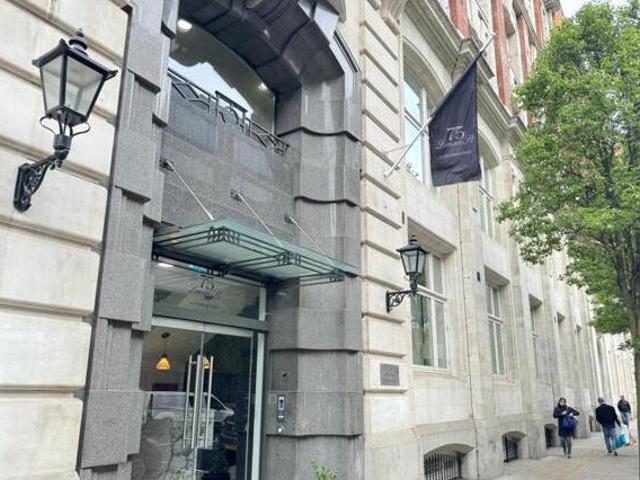 Leman Street, London, 2 Bedroom Apartment