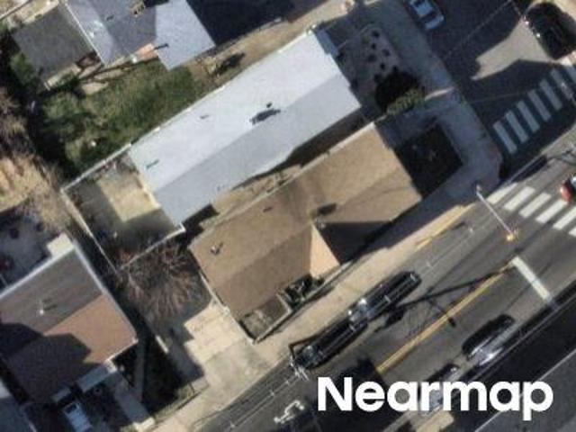 Lembeck Ave