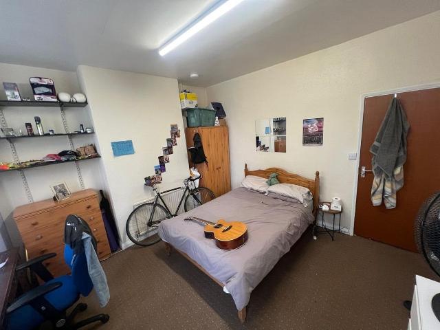 Lenton Boulevard, Nottingham, Nottinghamshire NG7, 4 bed shared accommodation to rent, £1,755 pcm | PrimeLocation