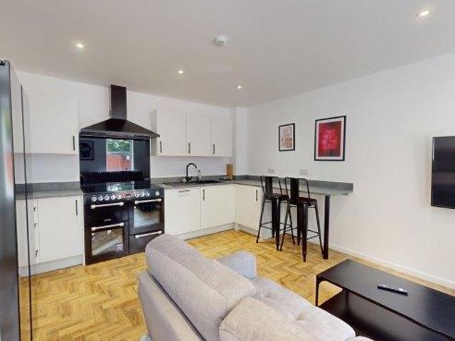 Lenton Boulevard 6 bed house share to rent £3,504 pcm £809 pw