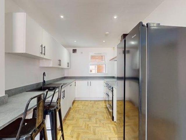 Lenton Boulevard 6 bed house share to rent £3,510 pcm £810 pw