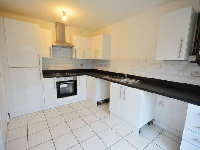 Lentworth Avenue, Worsley, M28