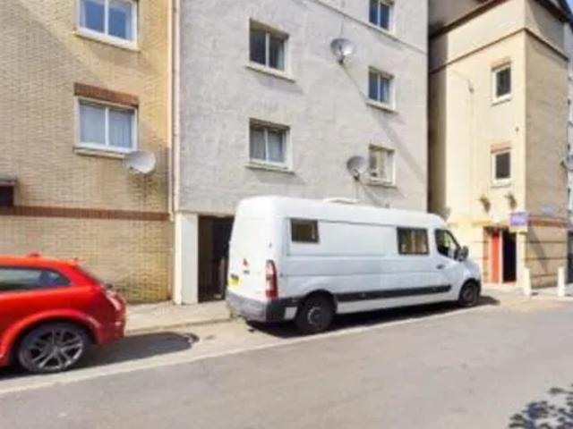 Lenzie Place, Balgrayhill, Glasgow, G21 3TZ, United Kingdom | 2 bed house for rent #154583420 | Rentberry