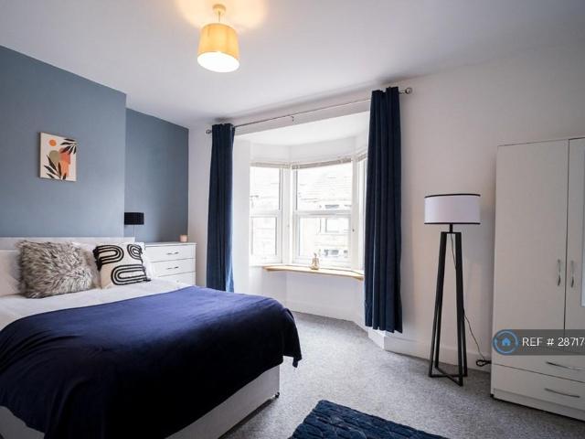 Lena Street, Bristol, BS5 3 bed terraced house to rent £1,950 pcm £450 pw
