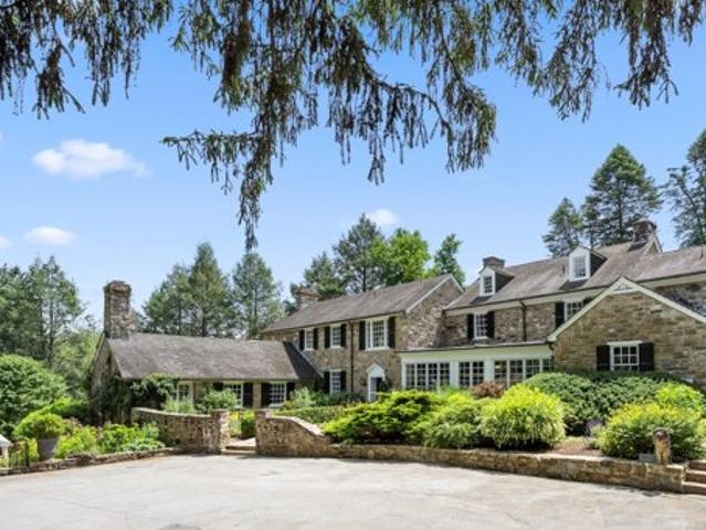 Lenape Rd, West Chester, Home For Sale