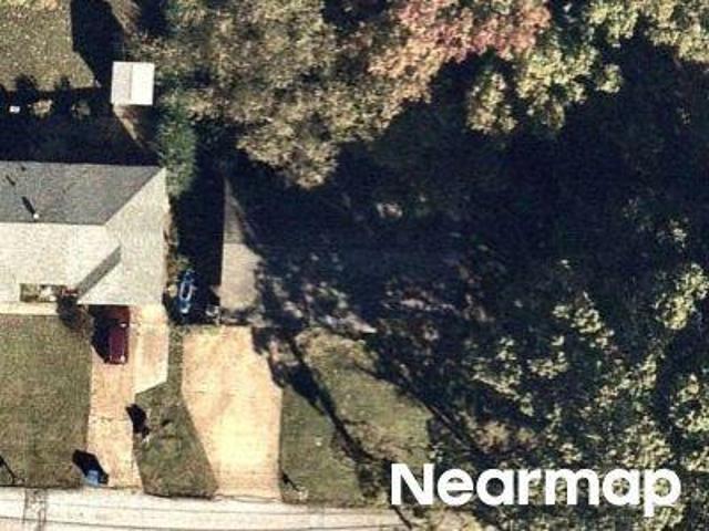 Lennanwood Ave