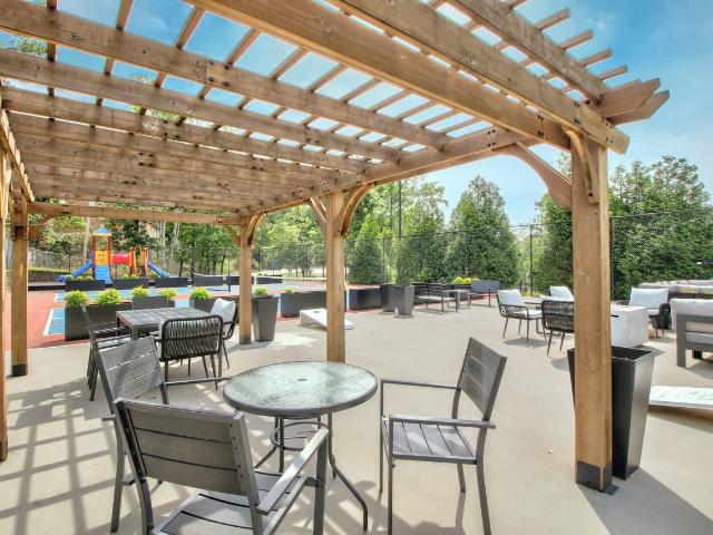Lennox 2 Bedroom Apartment for Rent at 601 Napa Valley Dr, Little Rock, AR 72211 Walnut Valley