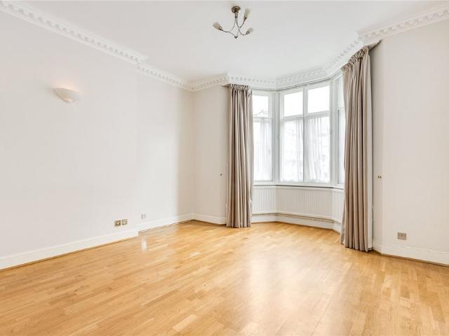 Lennox Gardens, Knightsbridge, SW1X, London