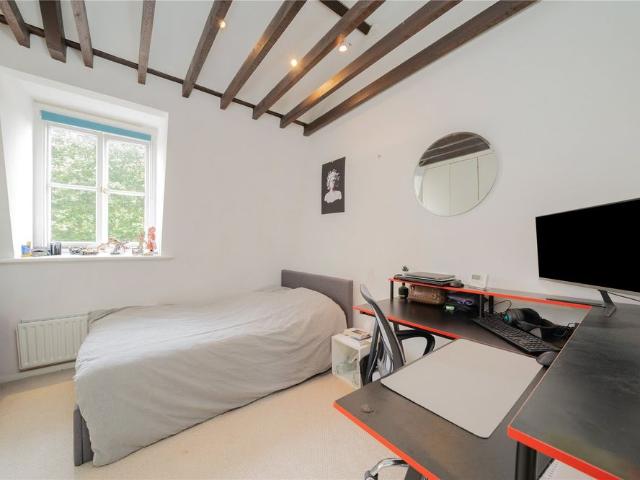 Lennox Gardens, Chelsea, SW1X, London