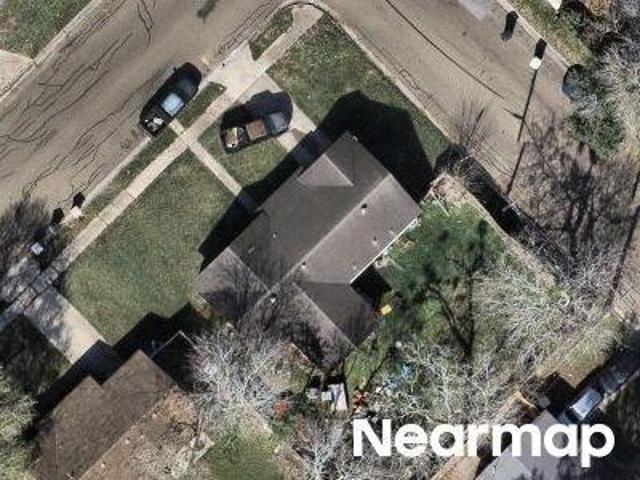 Lenora Dr