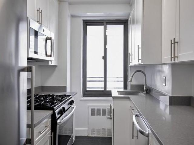 Lenox Terrace 1 Bedroom Apartment for Rent at 484 Malcolm X Blvd, New York, NY 10037 Central Harlem