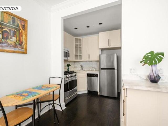 Lenox Ave Apt B, New York, Condo For Sale
