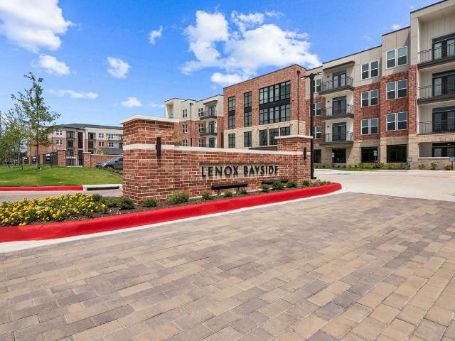 Lenox Bayside 3 Bedroom Apartment for Rent at 250 N Village Dr, Houston, TX 77598 Clear Lake