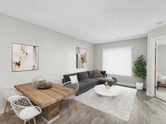 Lenox Cove 1 Bedroom Apartment for Rent at 8737 Baymeadows Rd, Jacksonville, FL 32256 Deerwood Center
