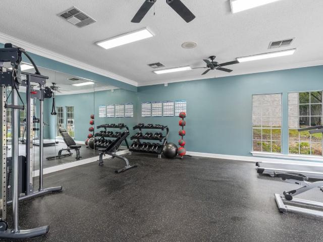 Lenox Gates 2 Bedroom Apartment for Rent at 1500 Hillcrest Rd, Mobile, AL 36695 Overton