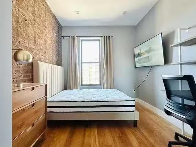 Lenox Rd, Brooklyn, NY