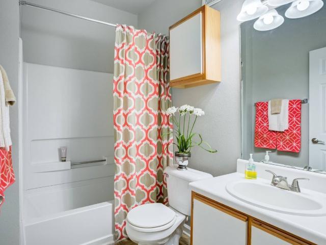 Lenoxplace at Garner Station Apartments 3 Bedroom Apartment for Rent at 1100 Lenoxplace Cir, Raleigh, NC 27603