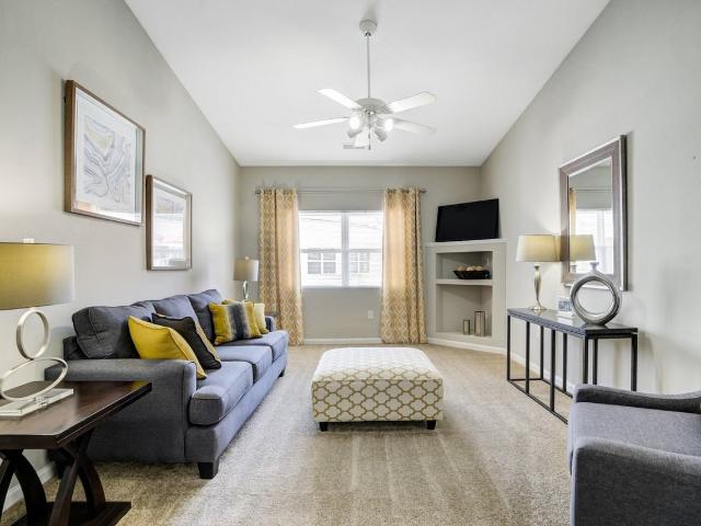 Lenoxplace at Garner Station Apartments 1 Bedroom Apartment for Rent at 1100 Lenoxplace Cir, Raleigh, NC 27603