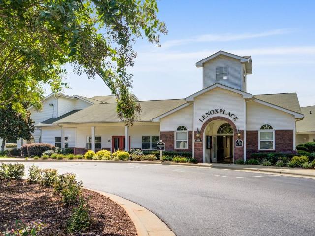 Lenoxplace at Garner Station Apartments 1 Bedroom Apartment for Rent at 1100 Lenoxplace Cir, Raleigh, NC 27603