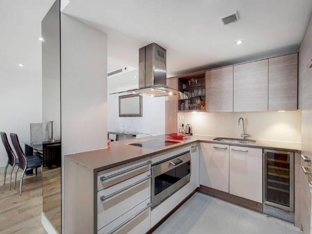 Lensbury Avenue, Imperial Wharf. 2 bed flat to rent £5,417 pcm £1,250 pw