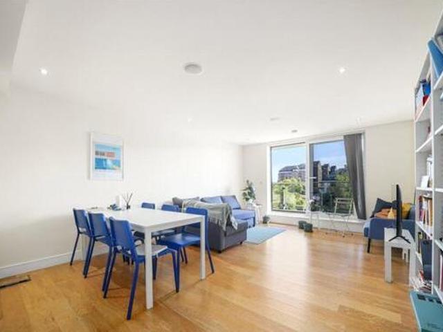 Lensbury Avenue, London, 2 Bedroom Apartment
