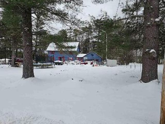 Leonard Dr