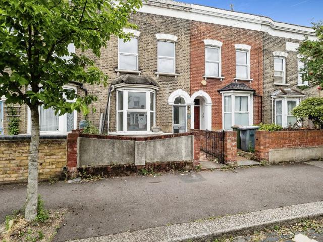 Leonard Road E7, 4 bed terraced house to rent, £2,800 pcm | PrimeLocation