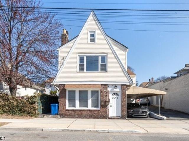 Leonia Ave, Bogota, Home For Sale