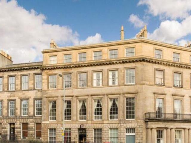 Leopold Place, Hillside, 4 Bedroom Flat