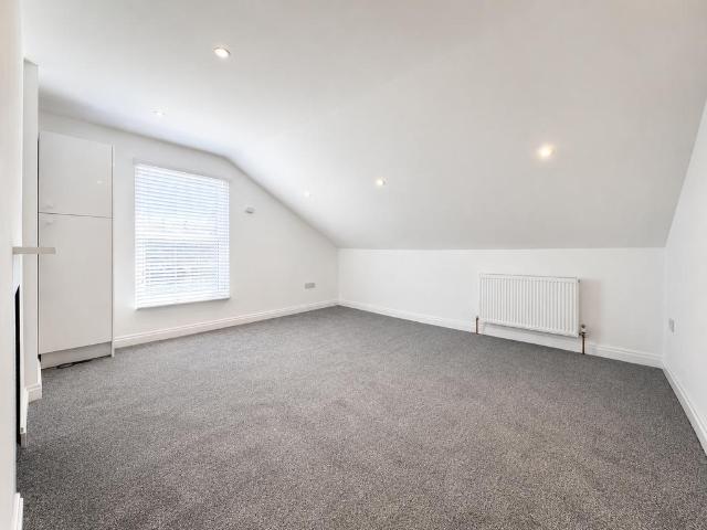 Leopold Street, Ramsgate, Kent, CT11 2 bed flat to rent £1,025 pcm £237 pw