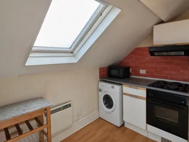 Leather Lane Market, Leather Lane, London, EC1N 7RA, United Kingdom | 1 bed apartment for rent #165529373 | Rentberry