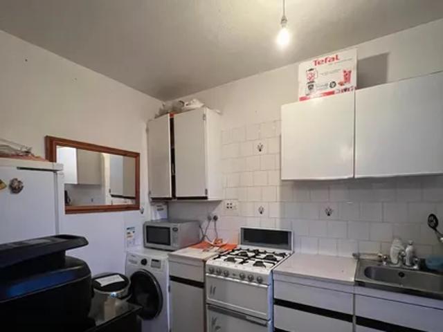 Leatherhead Close, London, N16 5QR, United Kingdom | Room for rent #138853384 | Rentberry
